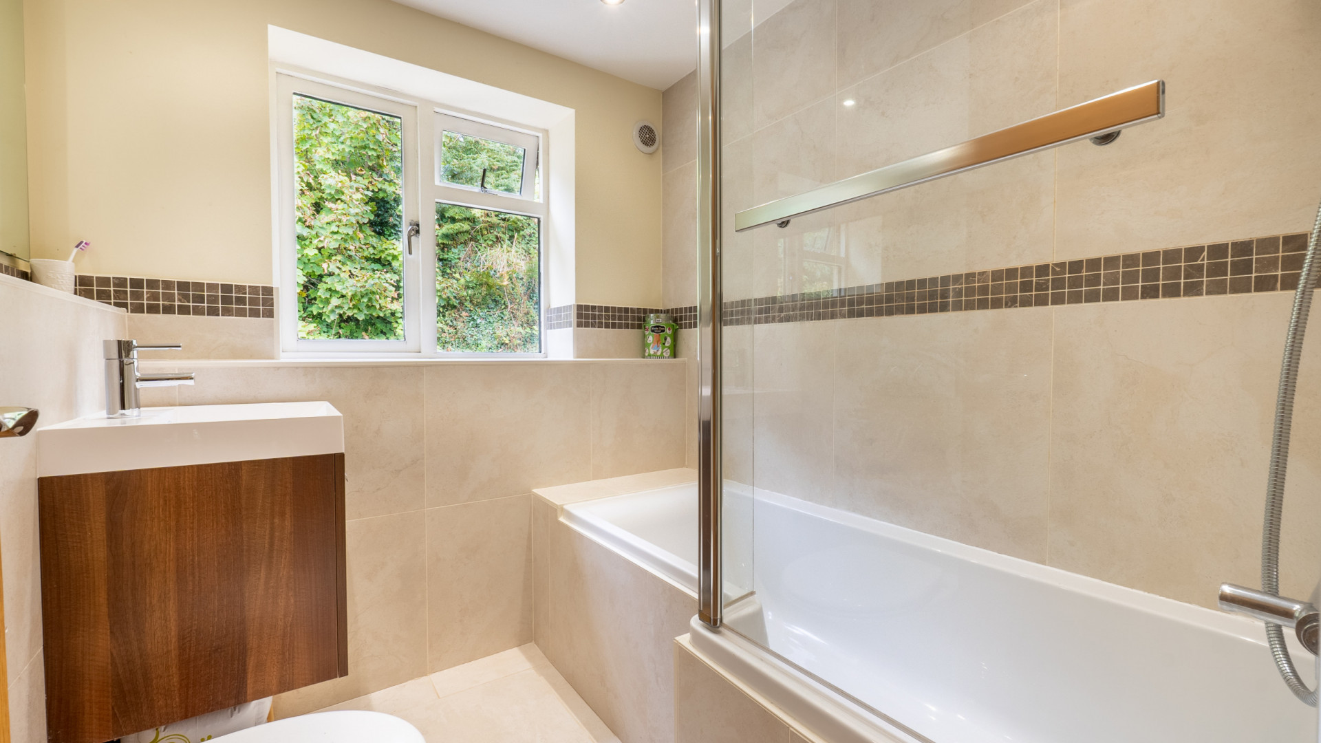 Cowley Groves - Coach House, Old Castletown Road, Crogga, Santon, IM4 1EB