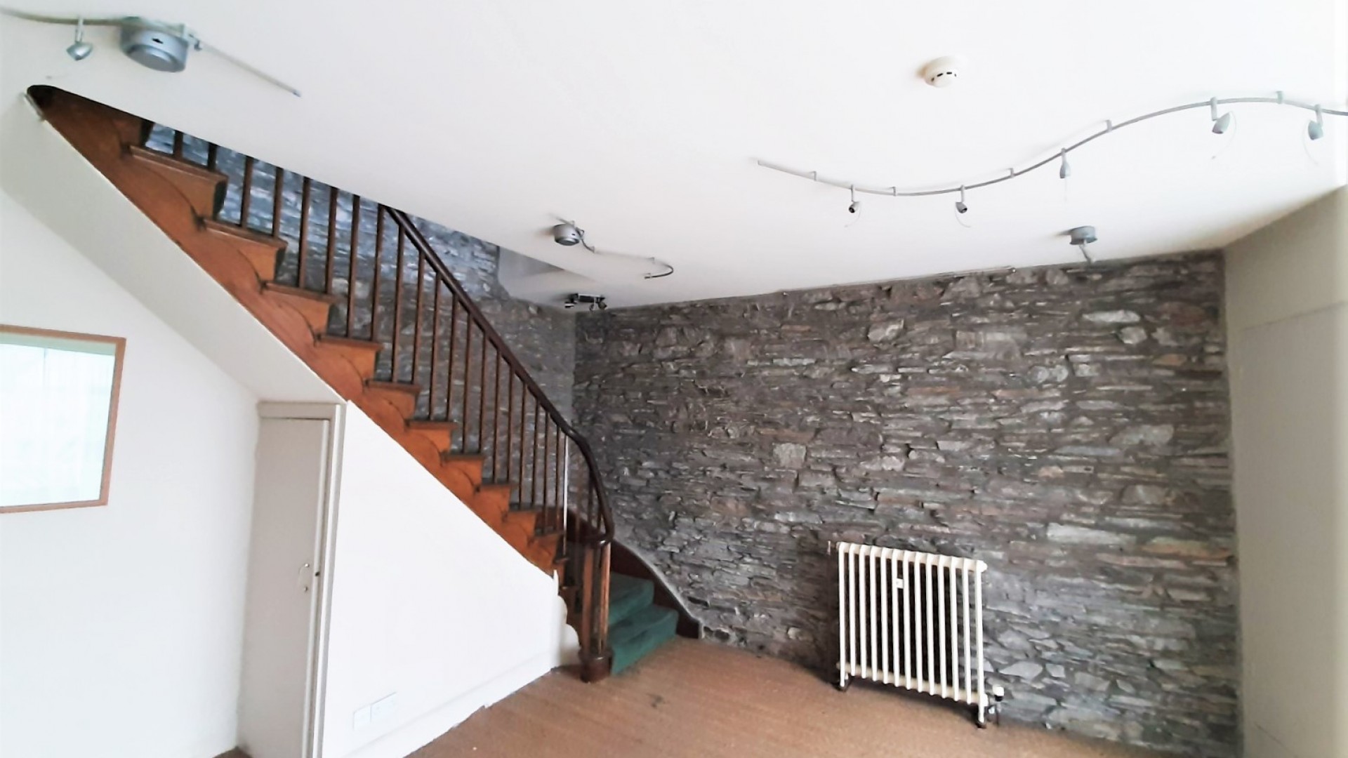 Cowley Groves - 3-5 Victoria Road, Douglas, IM2 4ER